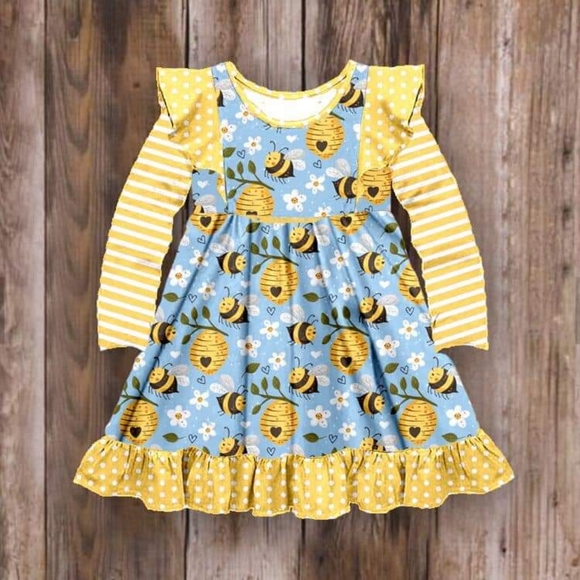 Cuteness Everywhere | Dresses | New Bees Long Sleeved Dress | Poshmark